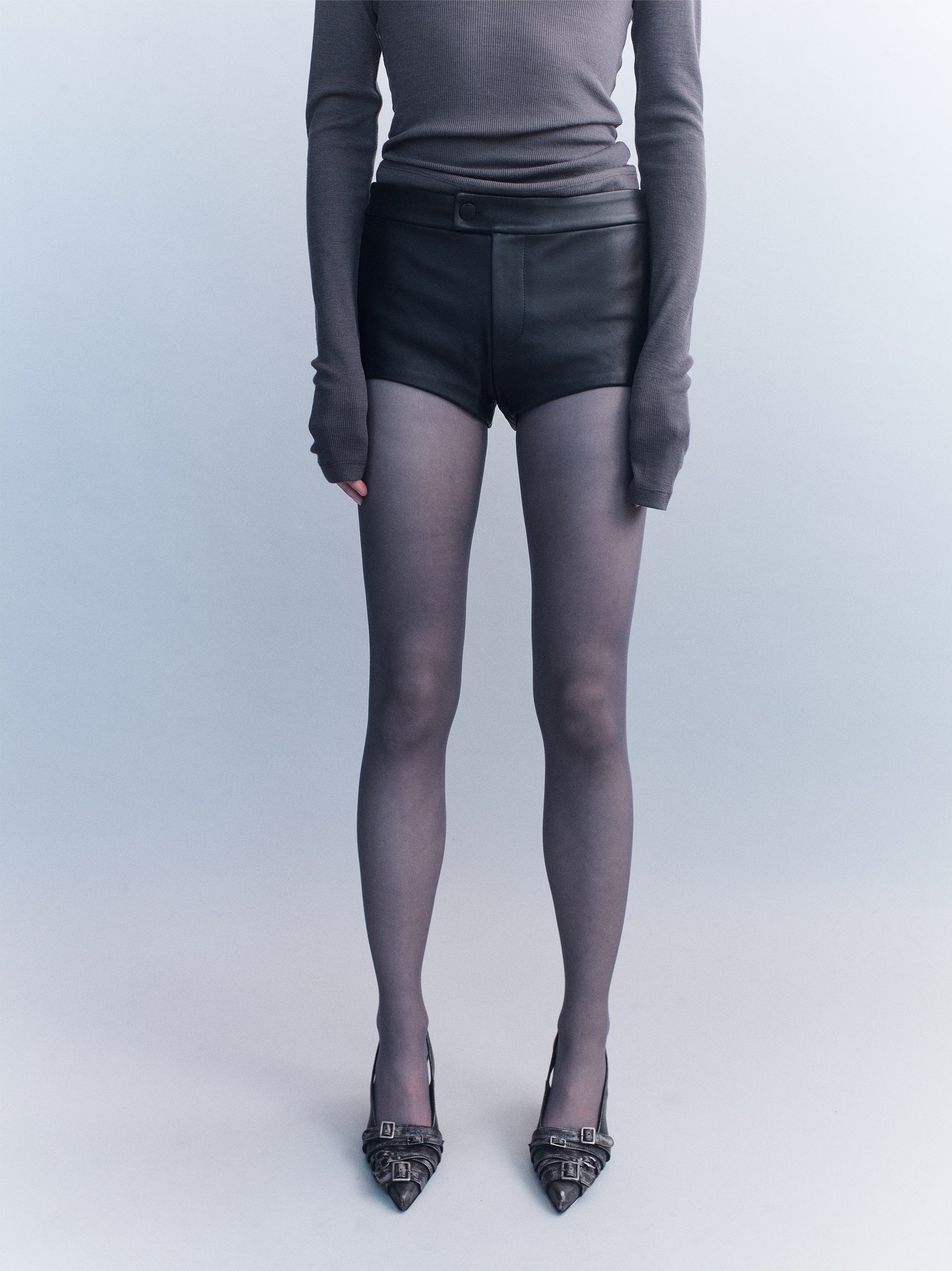 Luka Leather Mini Shorts – Courtney Zheng